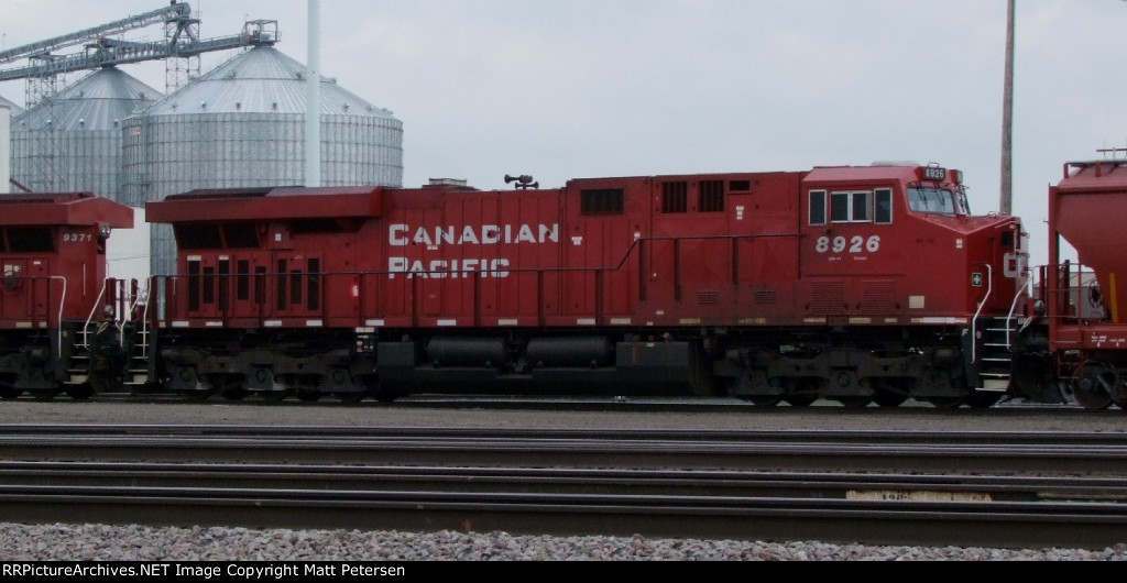 CP 8926
